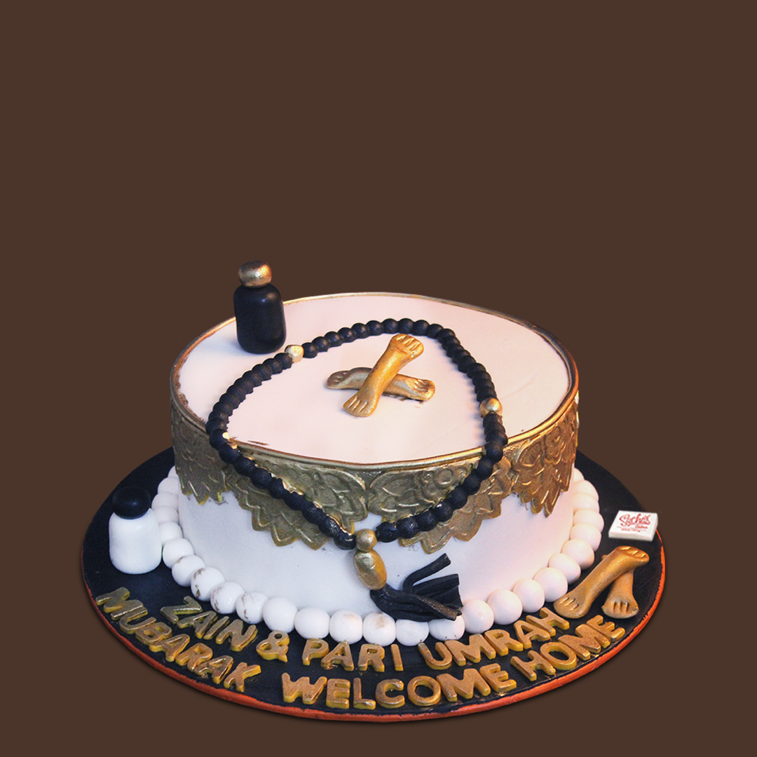 Umrah Mubarak Theme Cake | Best Umrah Mubarak Cake in Karachi – Sacha's ...